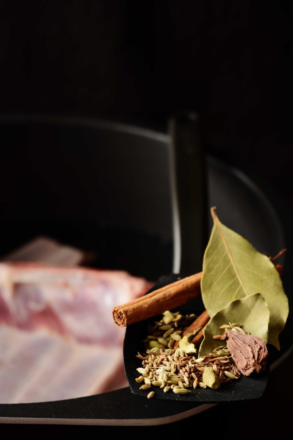 Tabakh/Tabak Maaz (Kashmiri style Lamb Ribs) - The Spice Adventuress